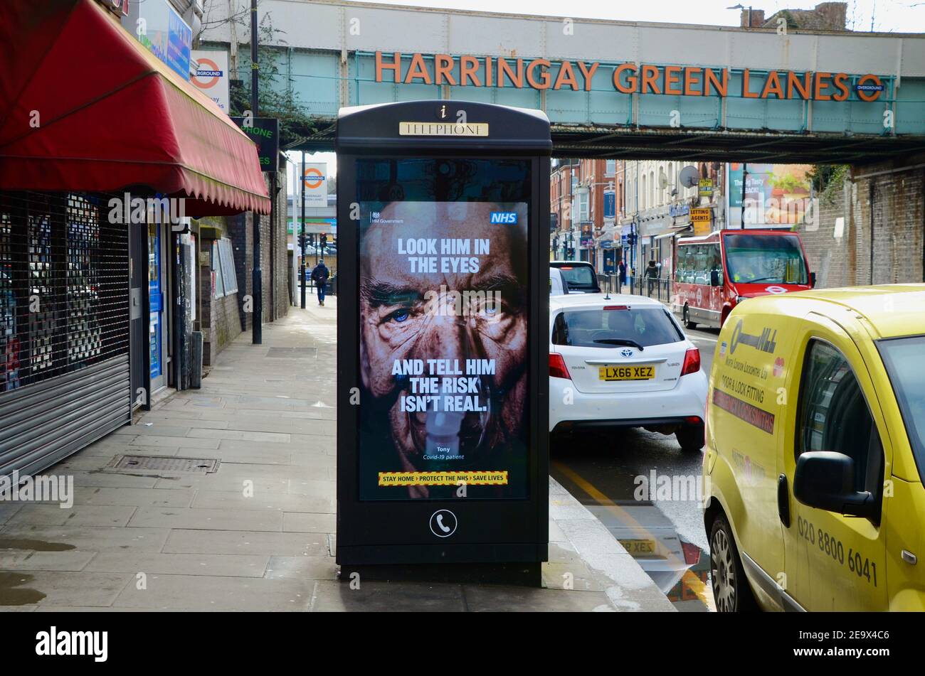Bus lanes 2021 hi-res stock photography and images - Alamy