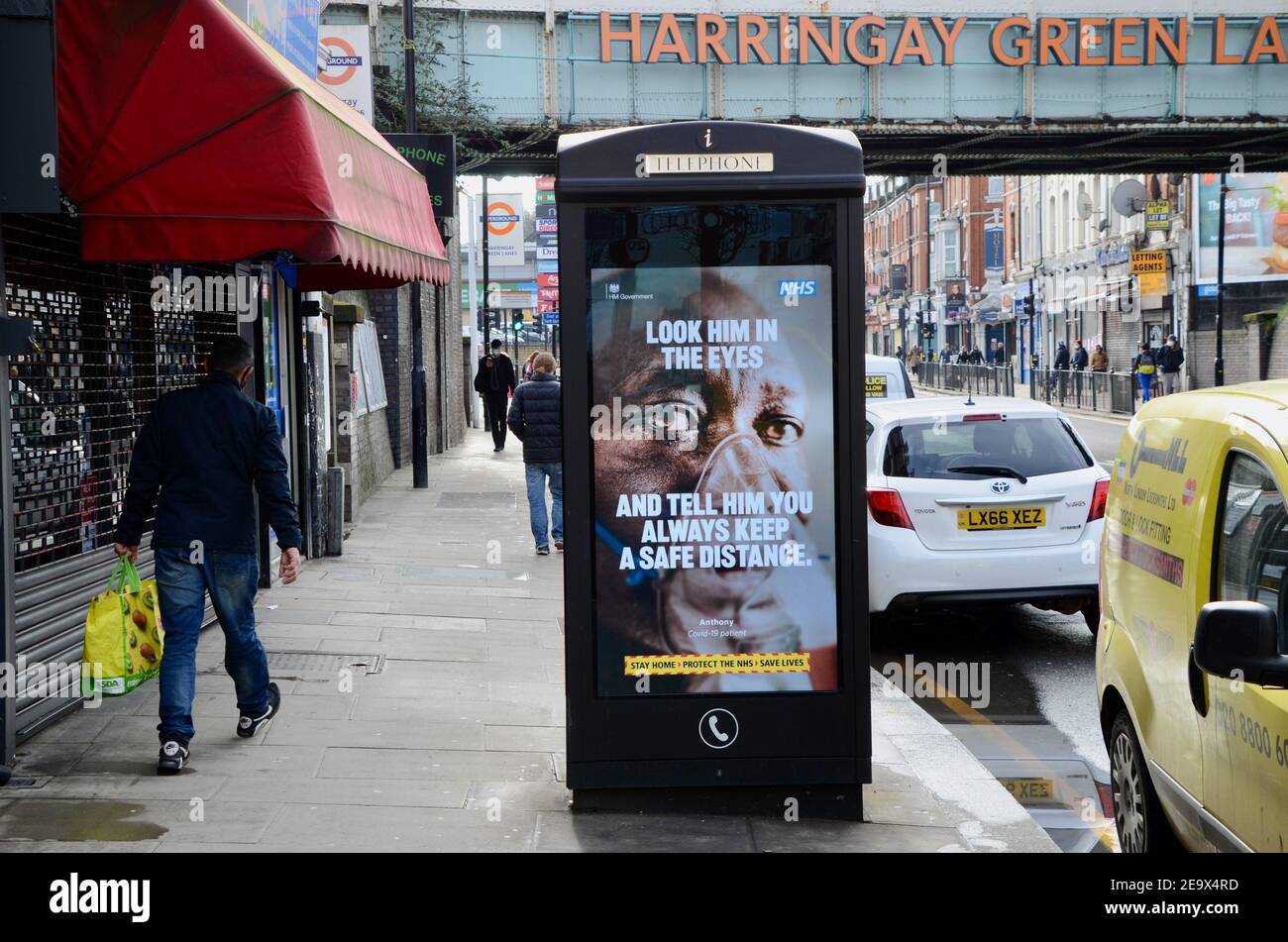 Bus lanes 2021 hi-res stock photography and images - Alamy