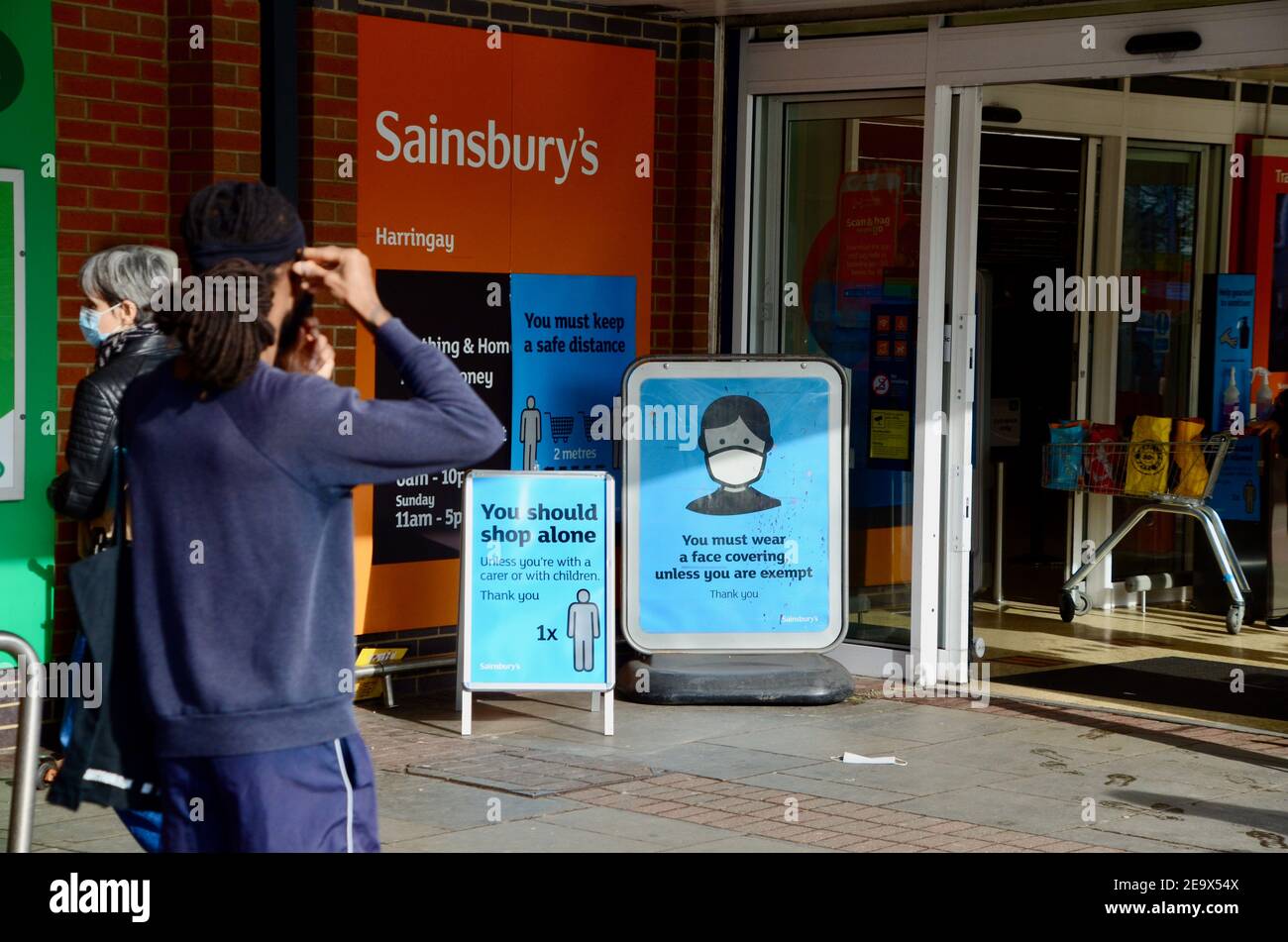 Nhs test and trace billboard hi-res stock photography and images - Alamy