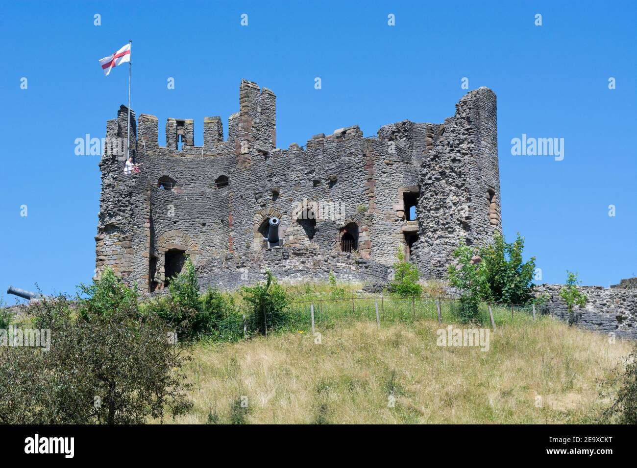 Ruins Of Dudley Castle On Castle Hill In Dudley West Midlands England ...