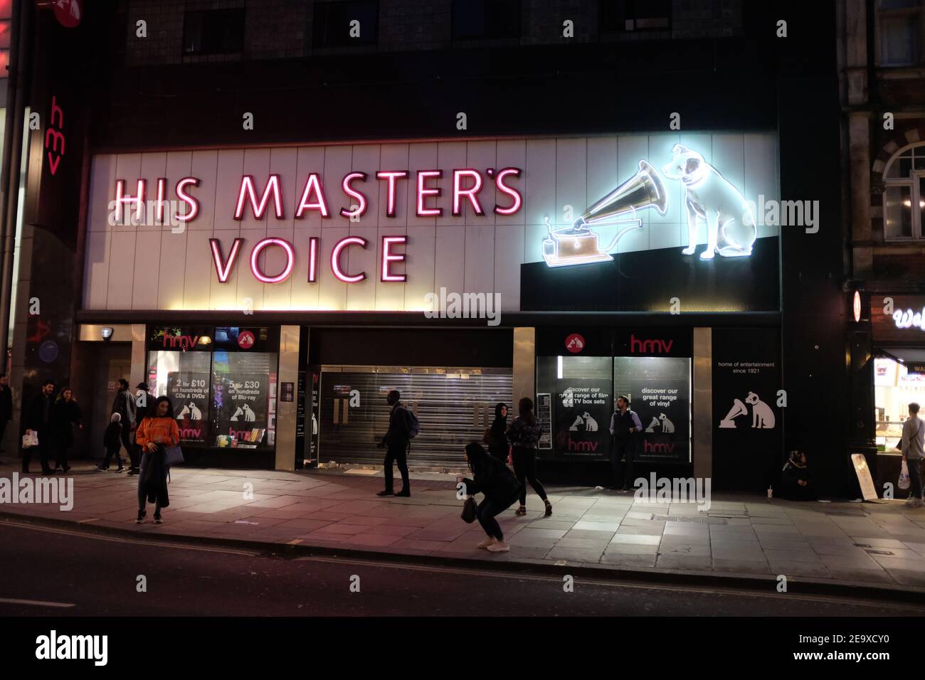 Hmv store oxford street london hi-res stock photography and images - Alamy