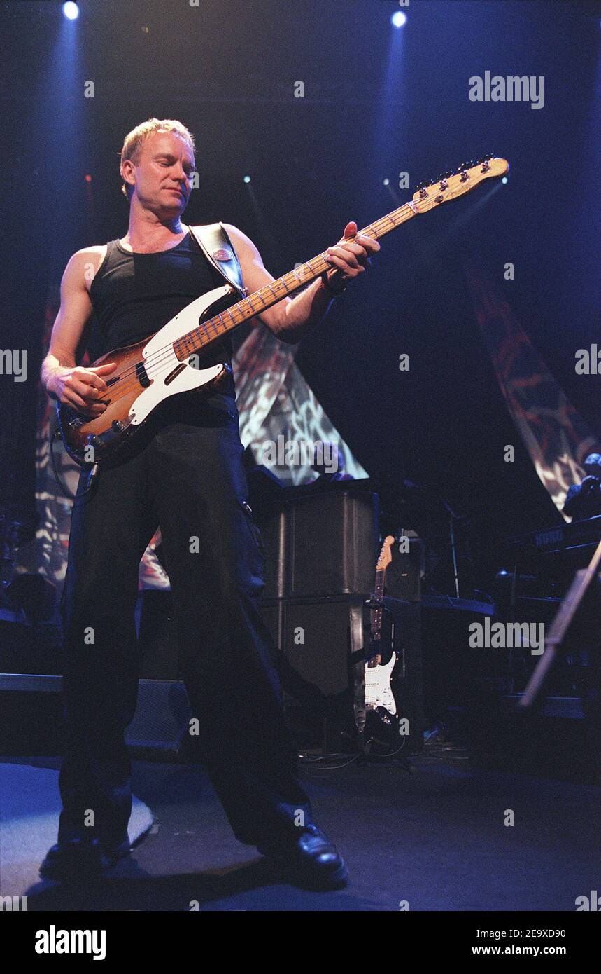 Sting 2000 hi-res stock photography and images - Alamy