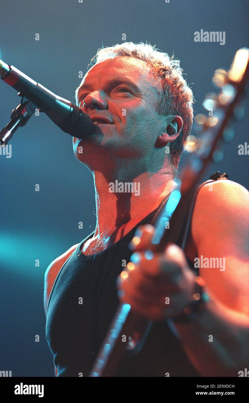 Musician sting performing royal albert hall hi-res stock photography ...