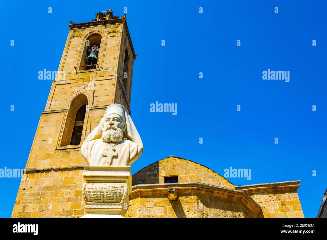 Makarios monument hi-res stock photography and images - Alamy