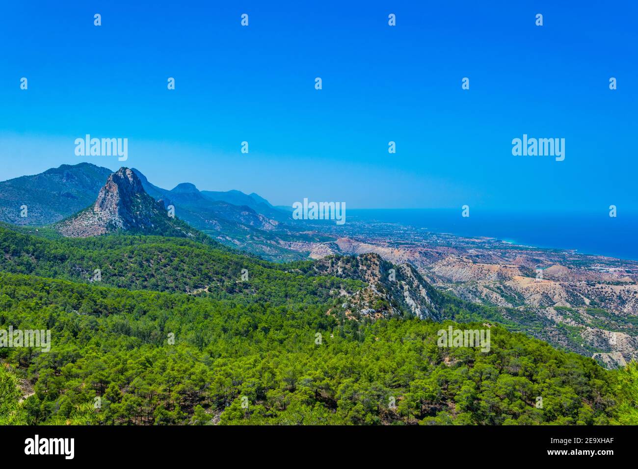 Kyrenia girne mountain range mountains hi-res stock photography and ...
