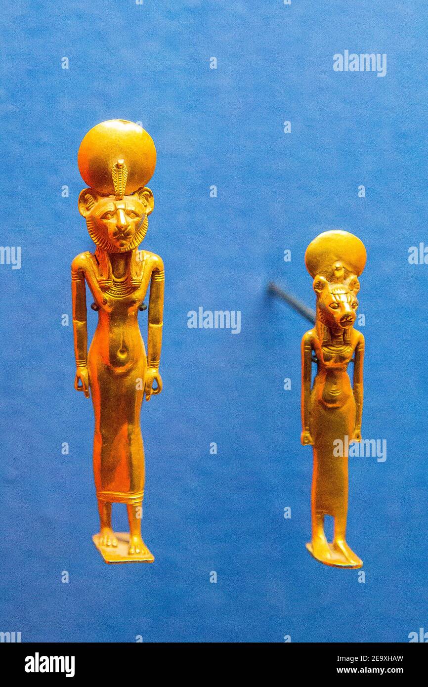 Egypt gods bastet hi-res stock photography and images - Alamy