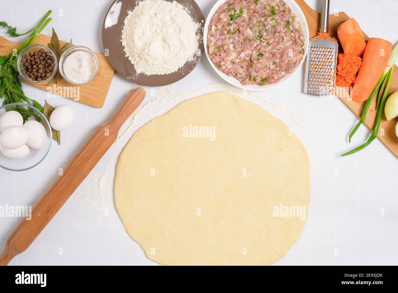 the process of cooking Uzbek manti at home, the ingredients are meat ...