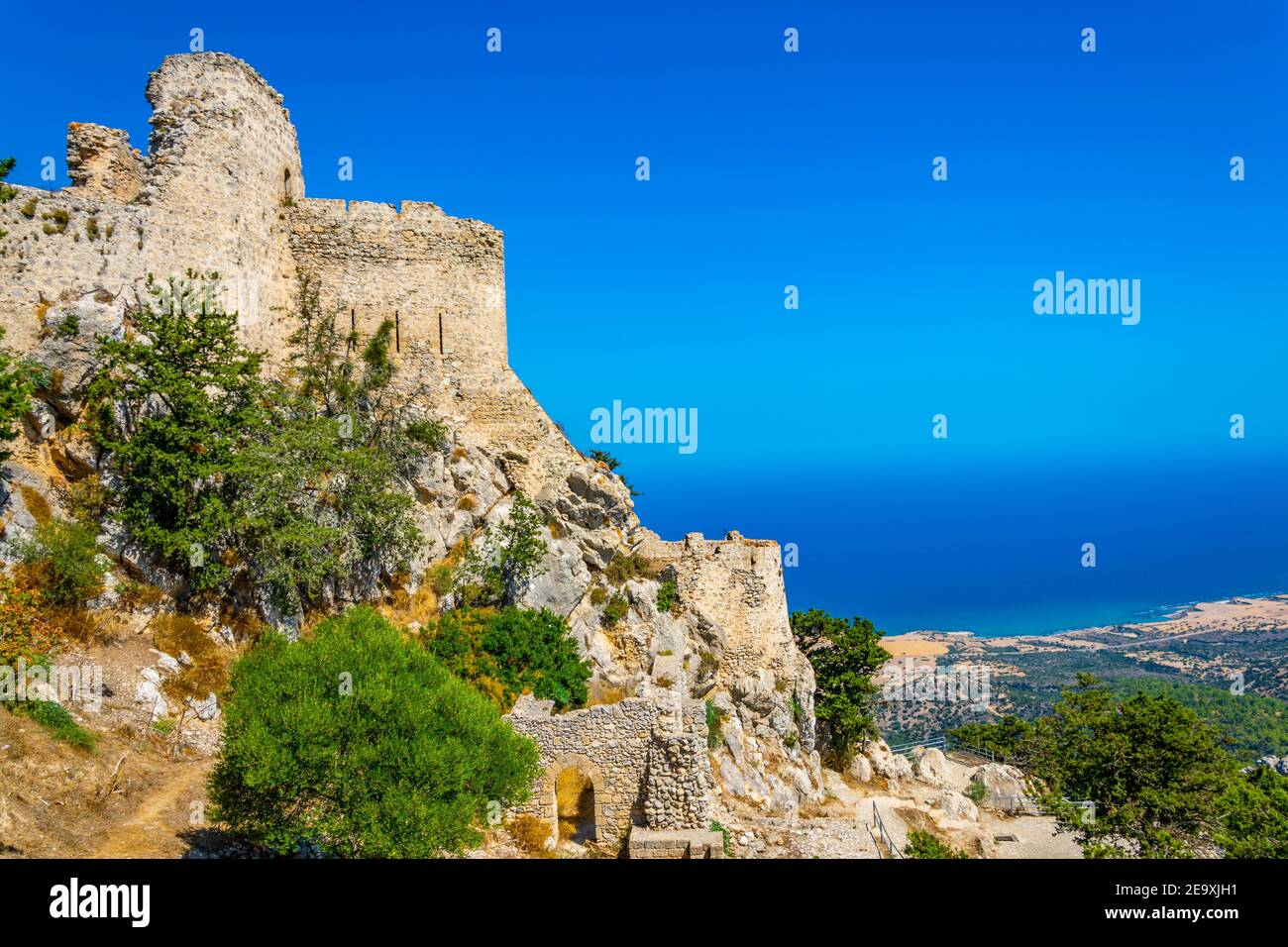 Ruins of Kantara castle in the northern Cyprus Stock Photo - Alamy