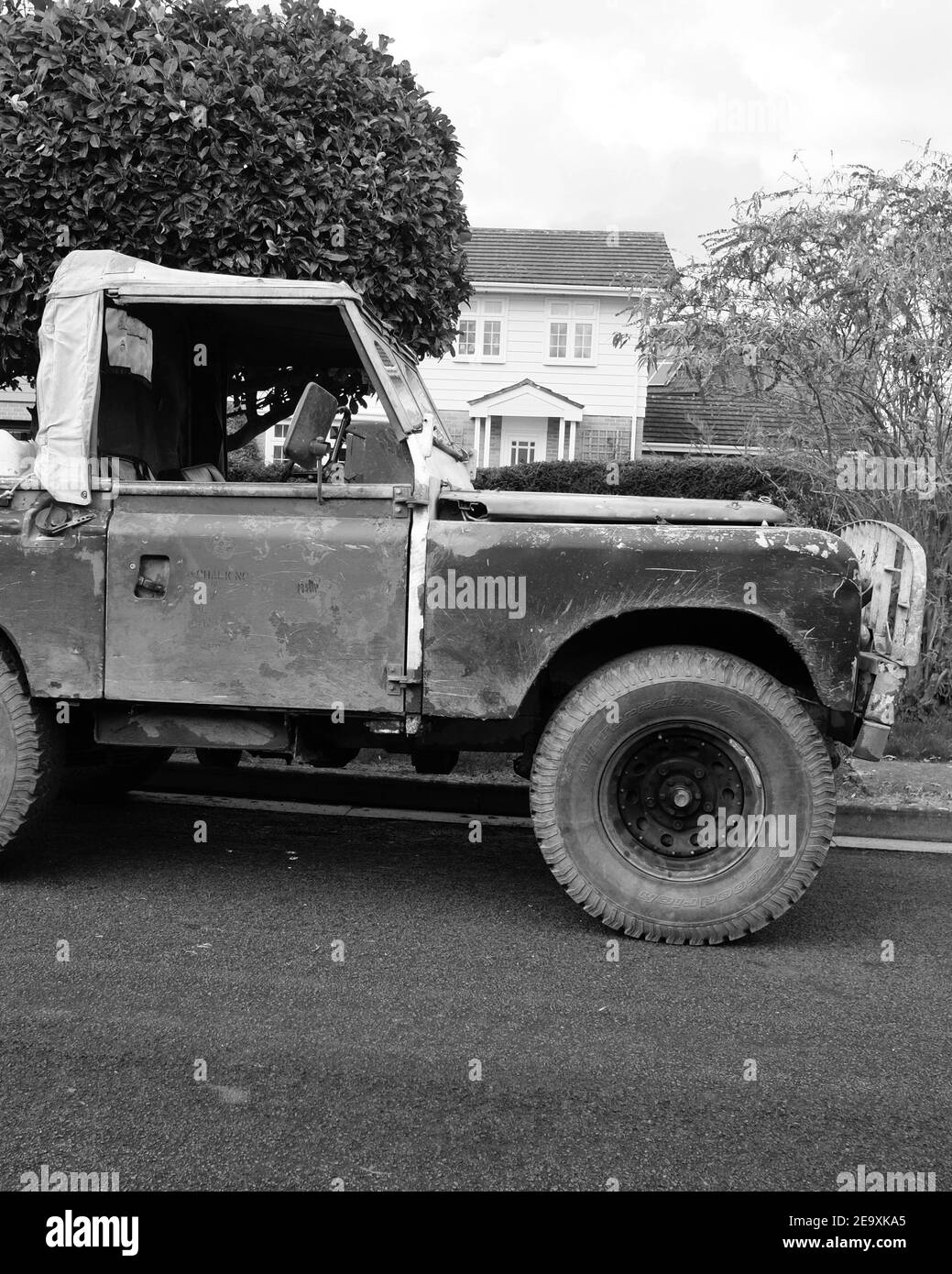 February 2021 - Old Land Rover built up into an off road fun truck ...