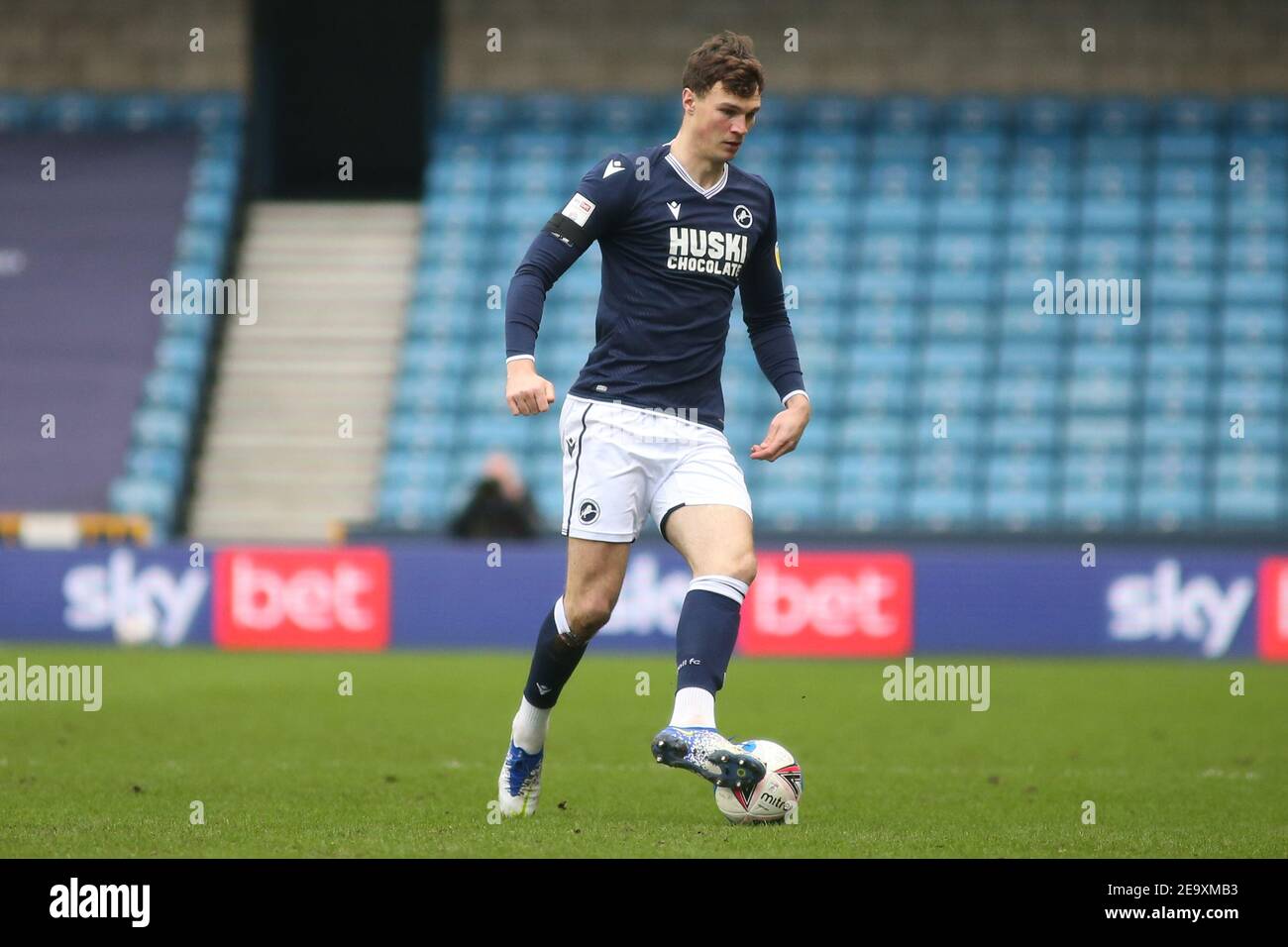 LONDON, ENGLAND. FEB 6TH: Sam Morsy of Middlesbrough controls the ball ...