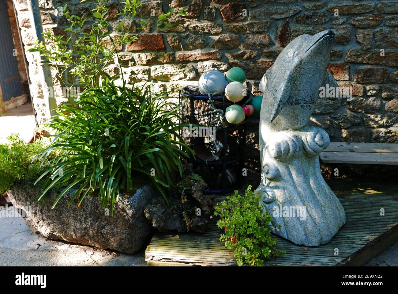 Riec sur Belon harbour on the Belon river, Restaurant " Chez Jacky ...