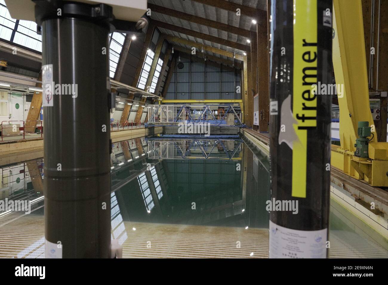 Swimming pool wave simulation at the new headquarters of Ifremer in ...