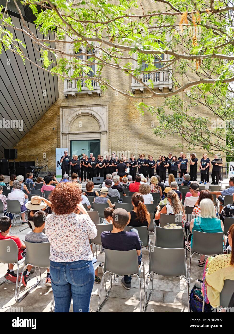 Toronto rom sign hi-res stock photography and images - Alamy