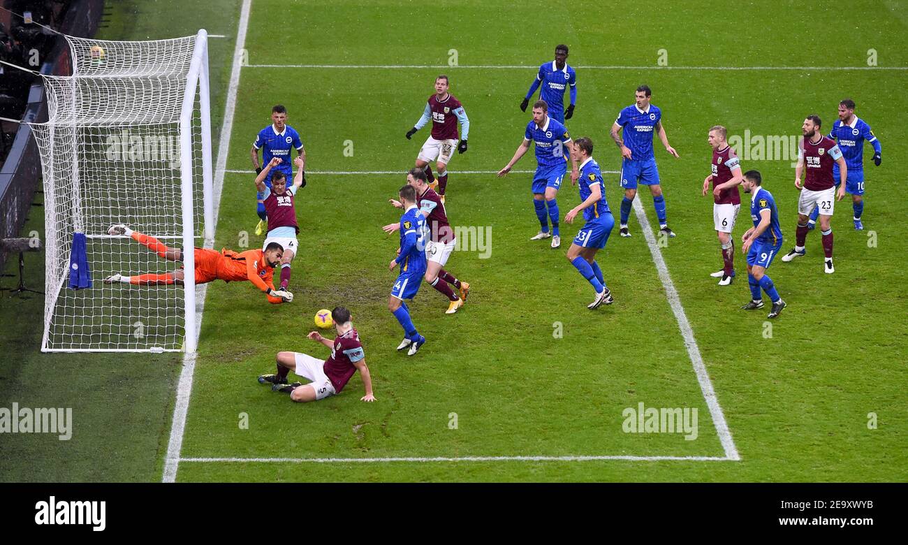 Robert sanchez save hi-res stock photography and images - Alamy