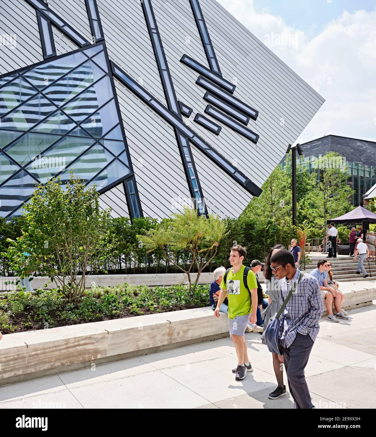 Toronto rom sign hi-res stock photography and images - Alamy