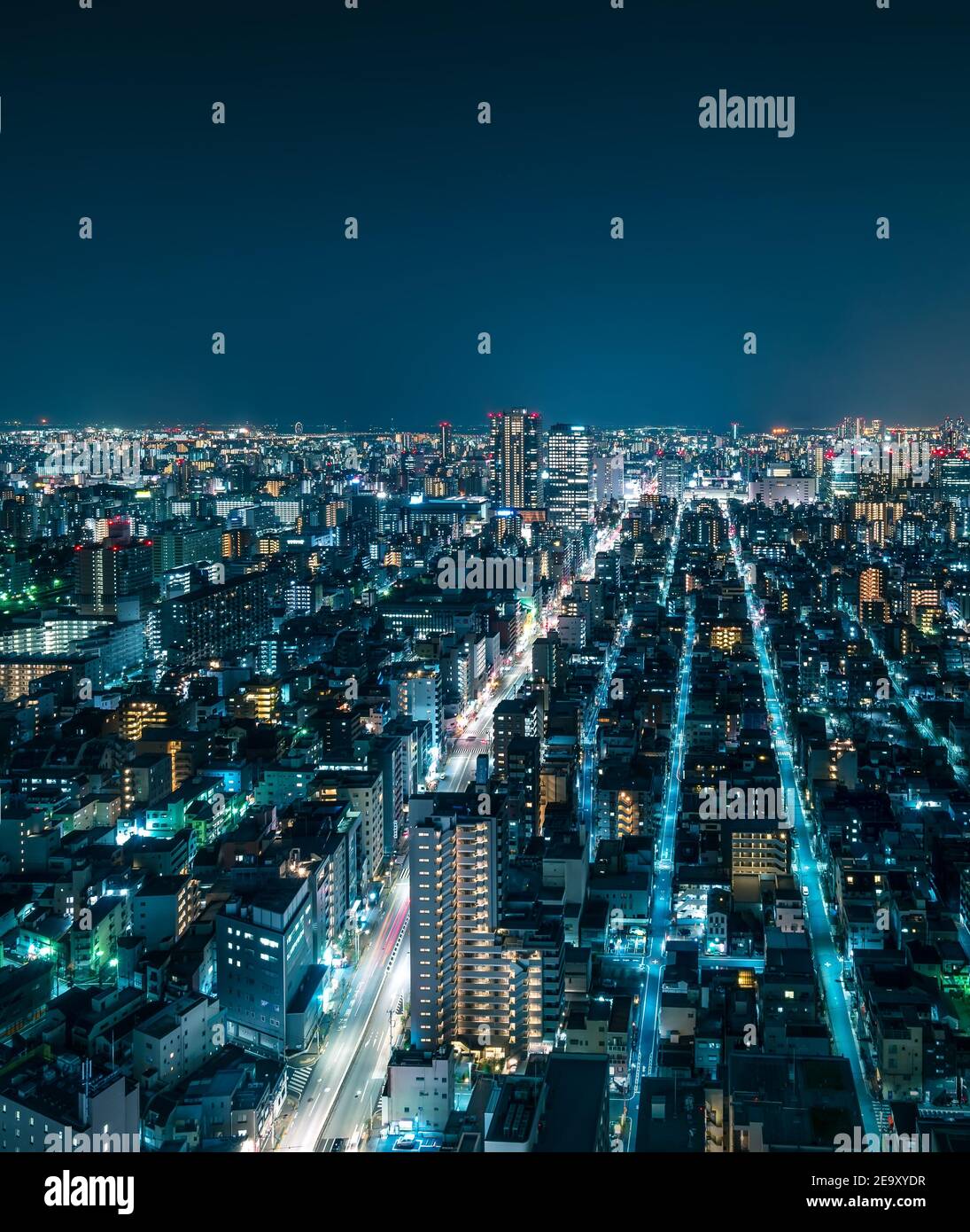 Tokyo rooftops hi-res stock photography and images - Alamy