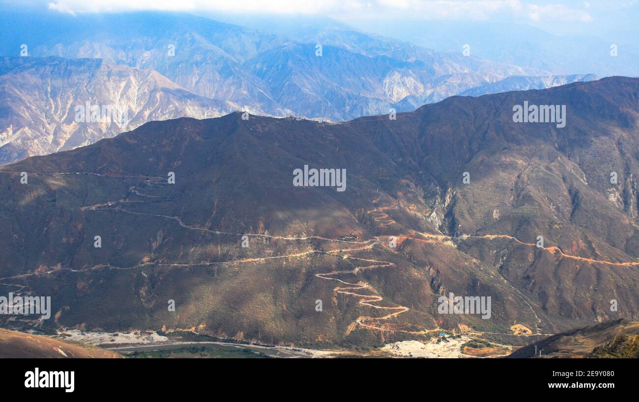 High angle shot mountain hi-res stock photography and images - Alamy