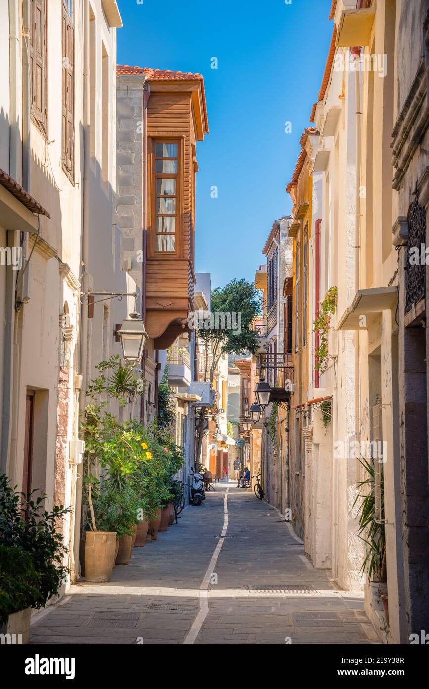 Streets and old buildings in the old town of Rethymno, Crete, Greece ...