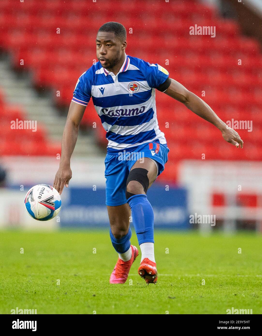 Reading stoke bet365 hi-res stock photography and images - Alamy