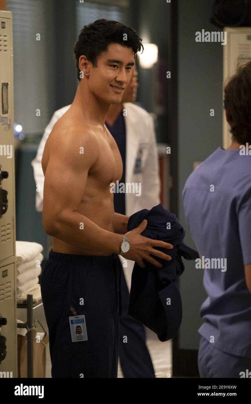 ALEX LANDI in GREY'S ANATOMY (2005). Season 15 x 3. Credit: TOUCHSTONE ...