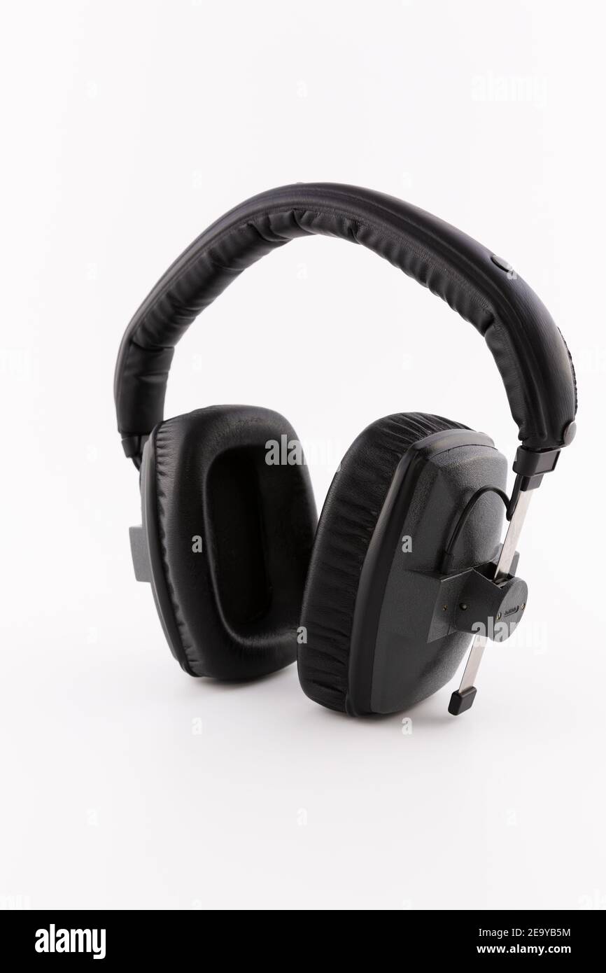 Ear sound wave hi-res stock photography and images - Alamy