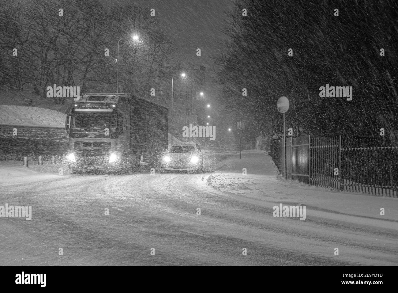 Winter snow blizzard night light Black and White Stock Photos & Images ...