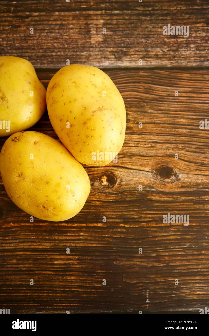Close up organic potatoes hi-res stock photography and images - Alamy