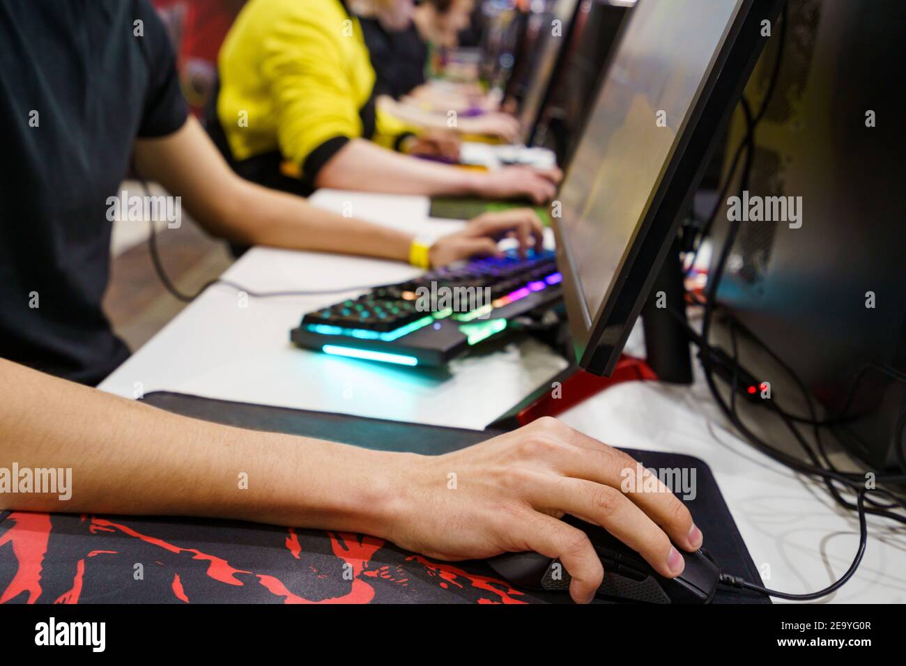 Young man playing a videogame. eSport competition Stock Photo - Alamy
