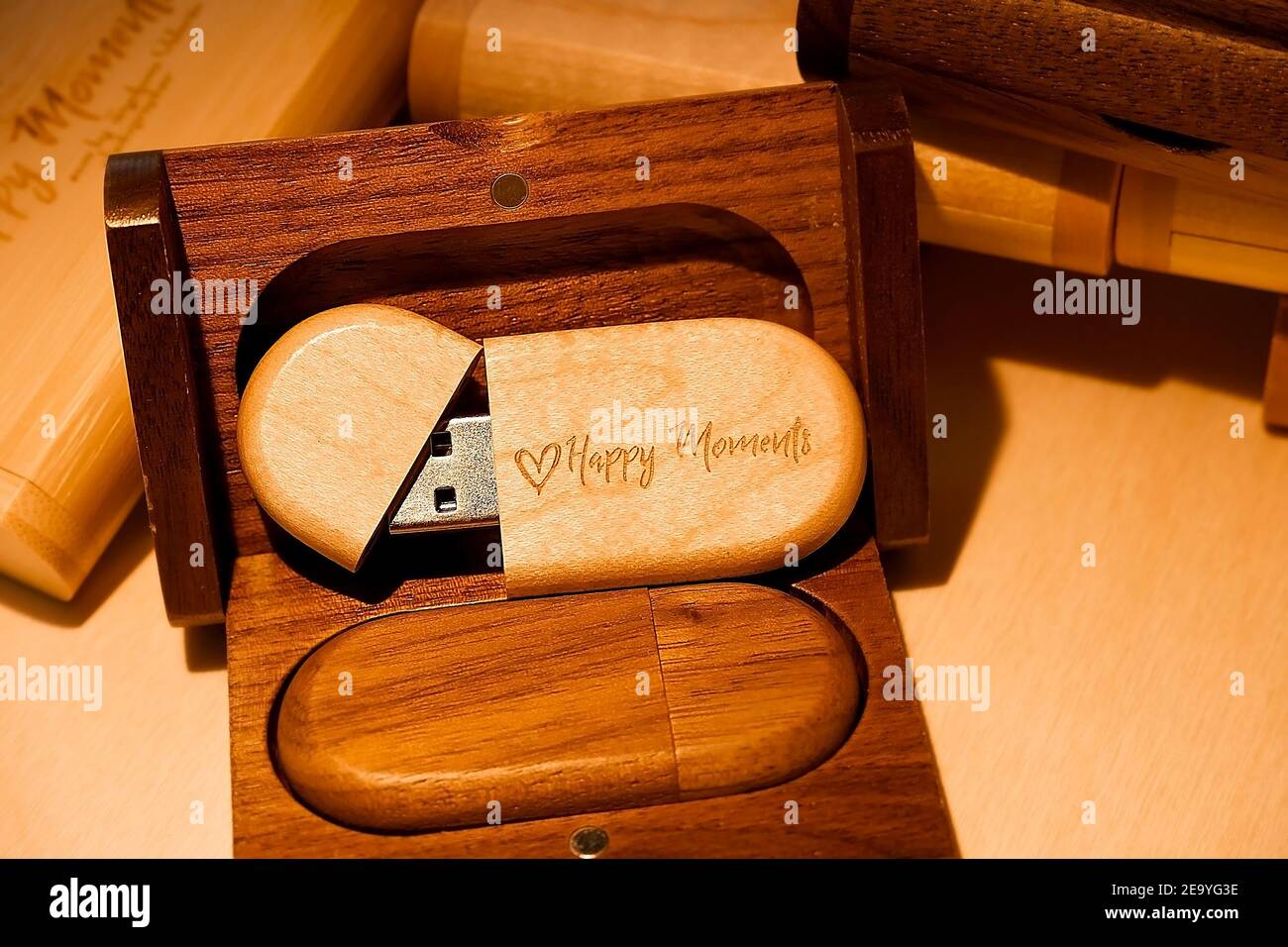 USB flash drive wood in a box. with laser engraving "happy moments ...