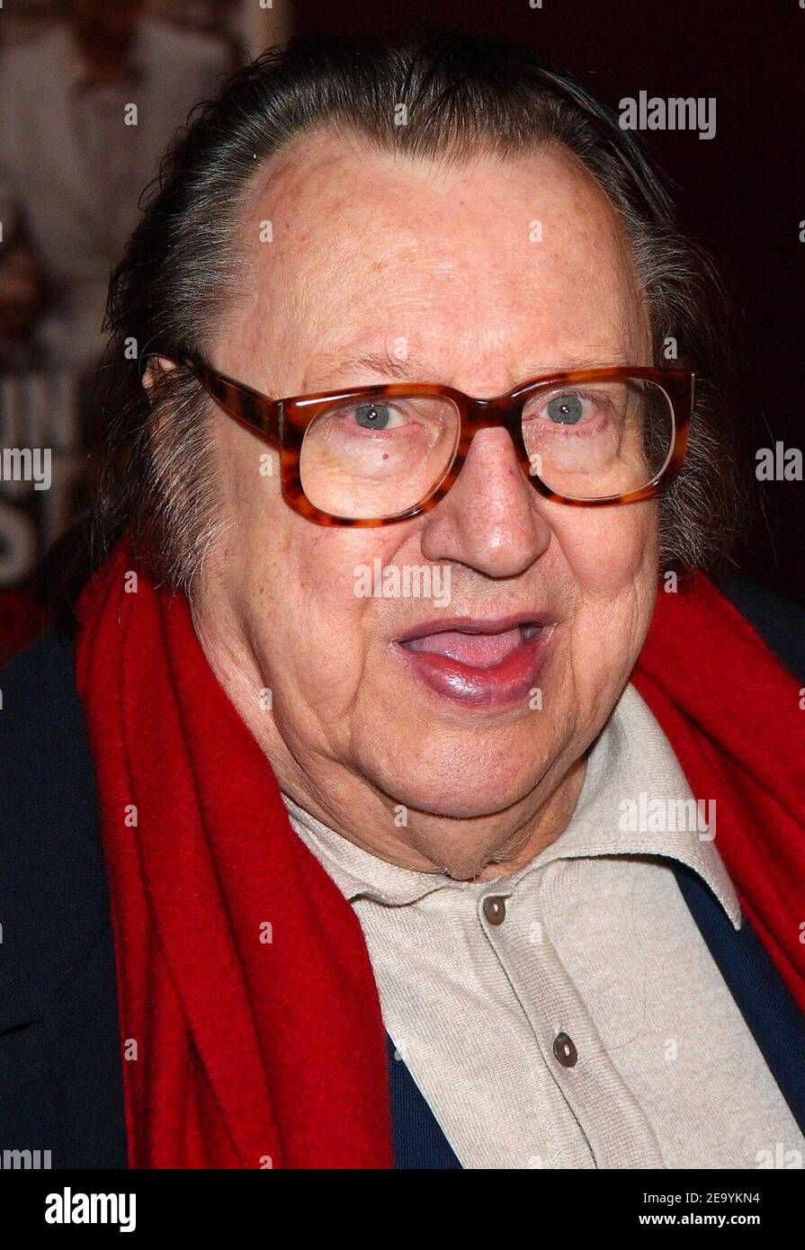 Belgian humorist Raymond Devos attends the premiere of Claude Berri's ...