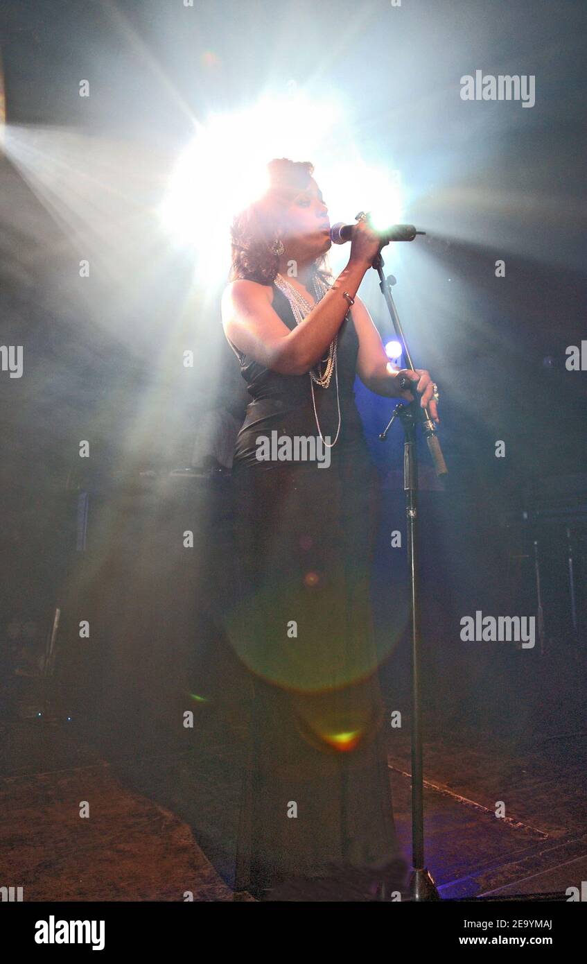 EXCLUSIVE. French singer Amel during her show case in Paris, France on ...