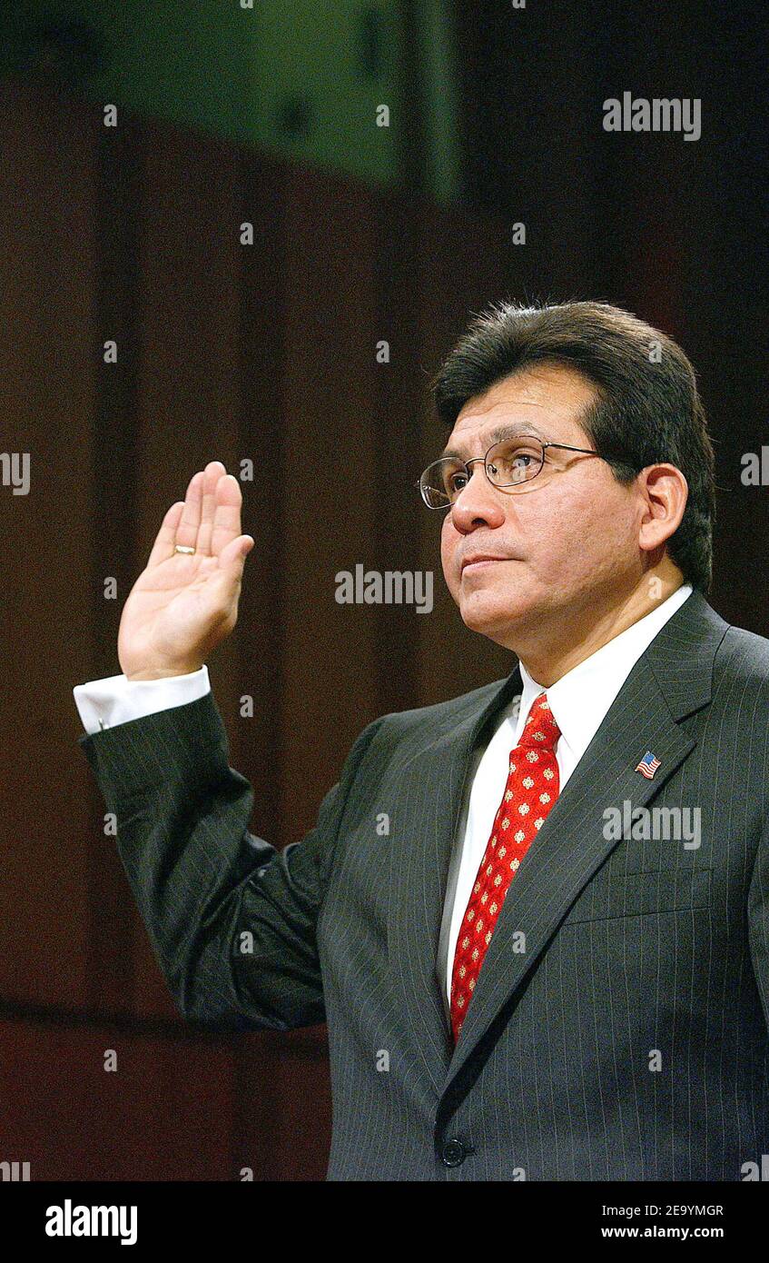 Alberto Gonzales High Resolution Stock Photography and Images - Alamy