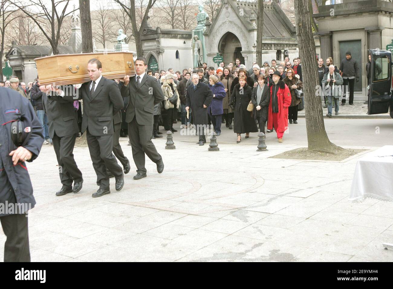 The funeral of humorist and 'Hara Kiri' founder Georges Bernier, aka ...