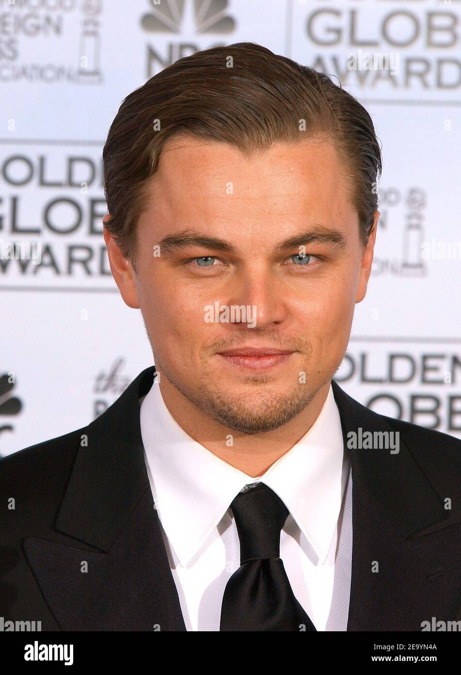 Aviator leonardo dicaprio hi-res stock photography and images - Alamy