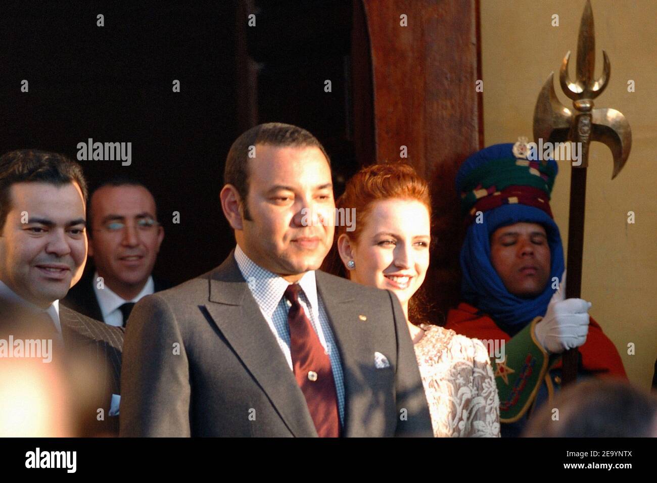King Mohammed VI of Morocco and Princess Lalla Salma welcome King Juan ...