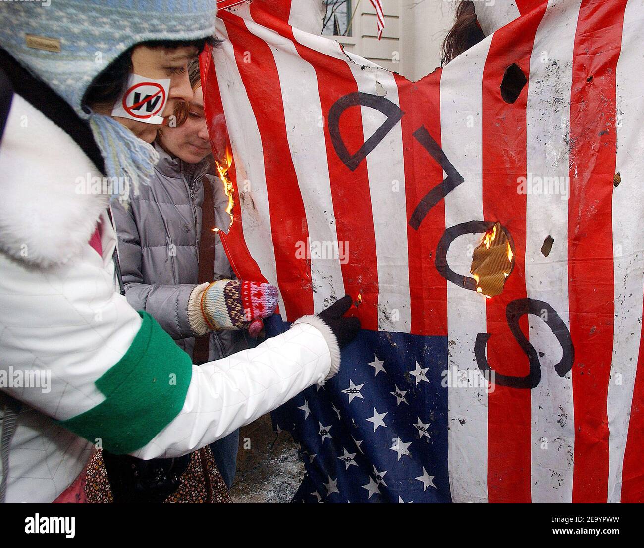 Protesters during the inauguration of George W Bush on Thursday January ...