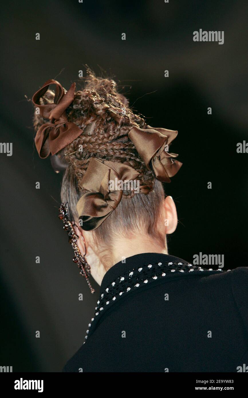 Haute couture christian lacroix spring hi-res stock photography and ...