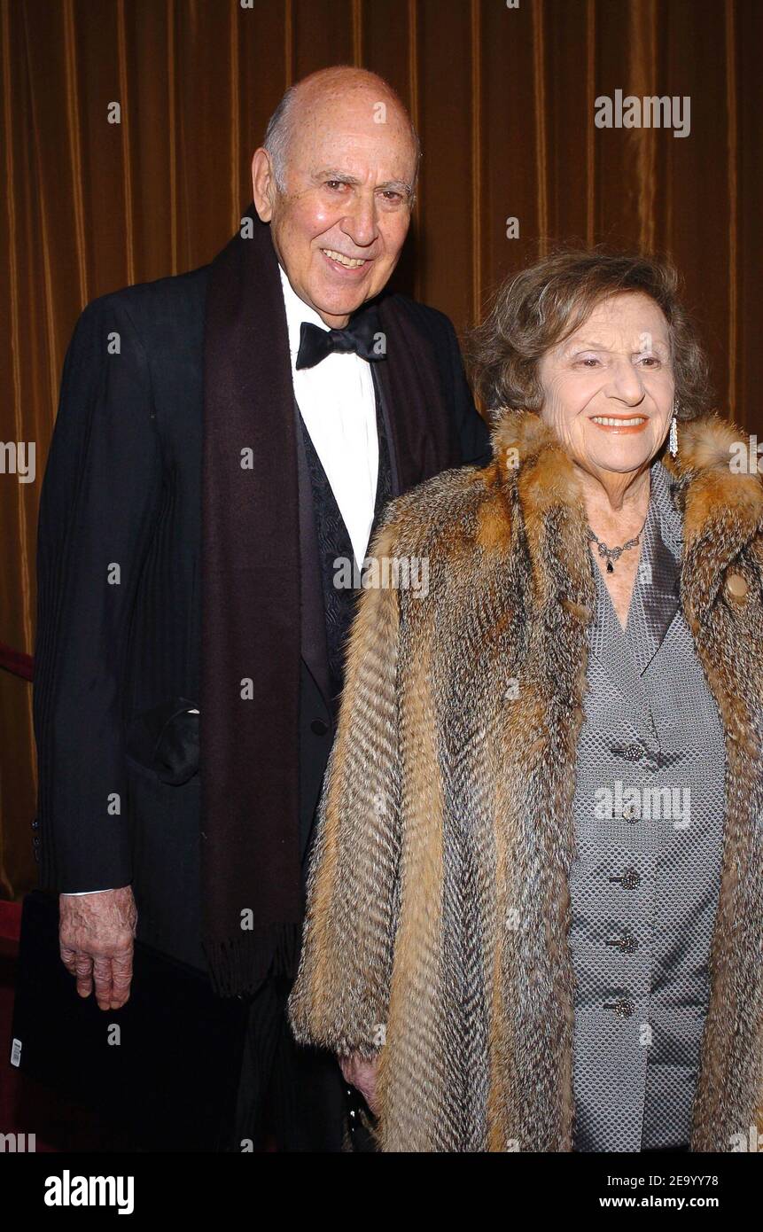 U.S. director Carl Reiner and his wife Estelle attend the 57th Annual ...