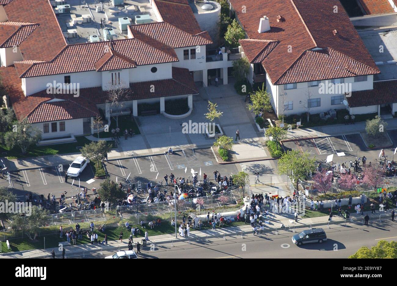 First day of the Jury Selection at the Michael Jackson's Trial. Santa ...