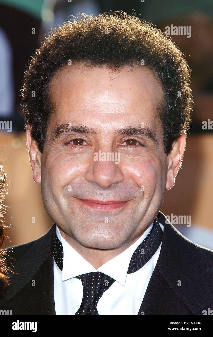 Tony Shalhoub arrives at the 11th Annual Screen Actors Guild Awards ...