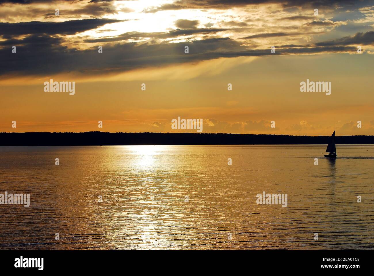 Sailboat sunset silhouette boat sailing hi-res stock photography and ...