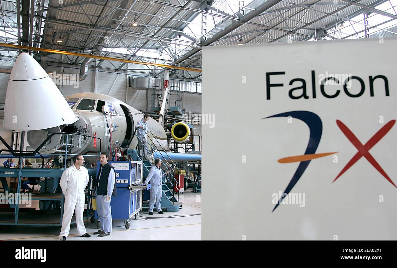 Dassault Falcon 7X assembly hall at Dassault Aviation plant in Merignac ...