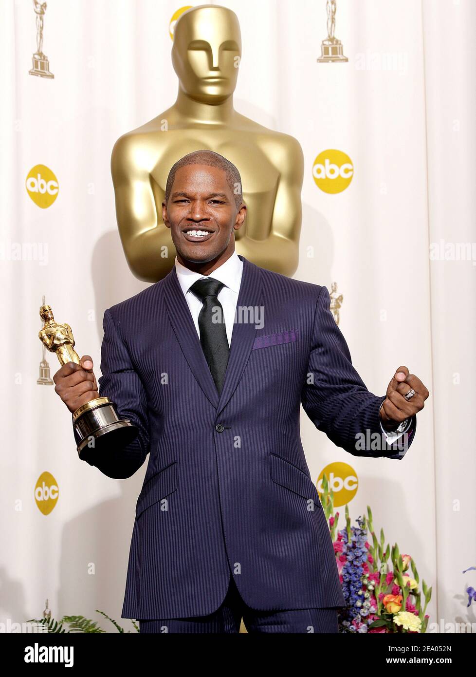 Jamie Foxx With His Best Actor Award High Resolution Stock Photography ...