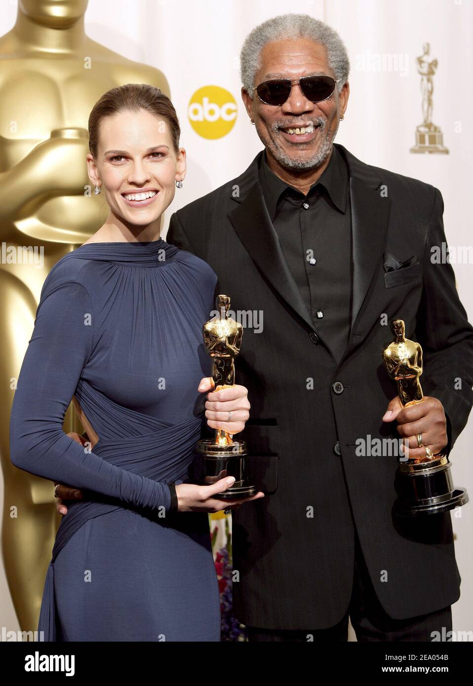 Morgan Freeman, winner Best Actor in a Supporting Role and Hilary Swank ...