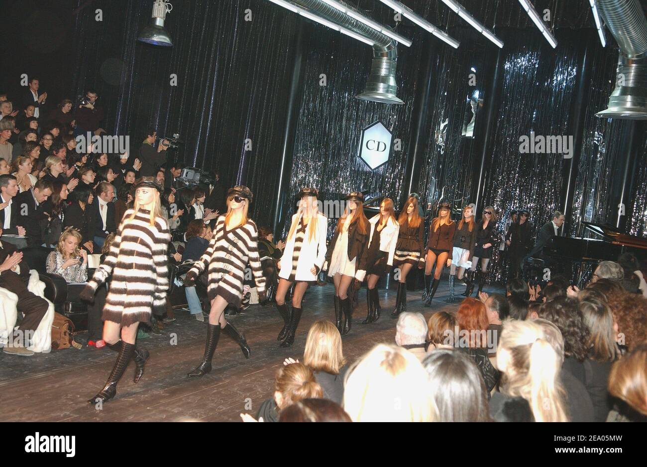 Dior 2005 ready to wear hi-res stock photography and images - Alamy