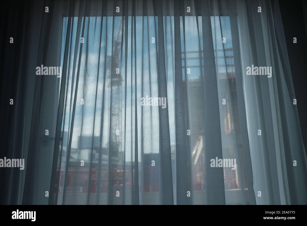 Net curtains hi-res stock photography and images - Alamy