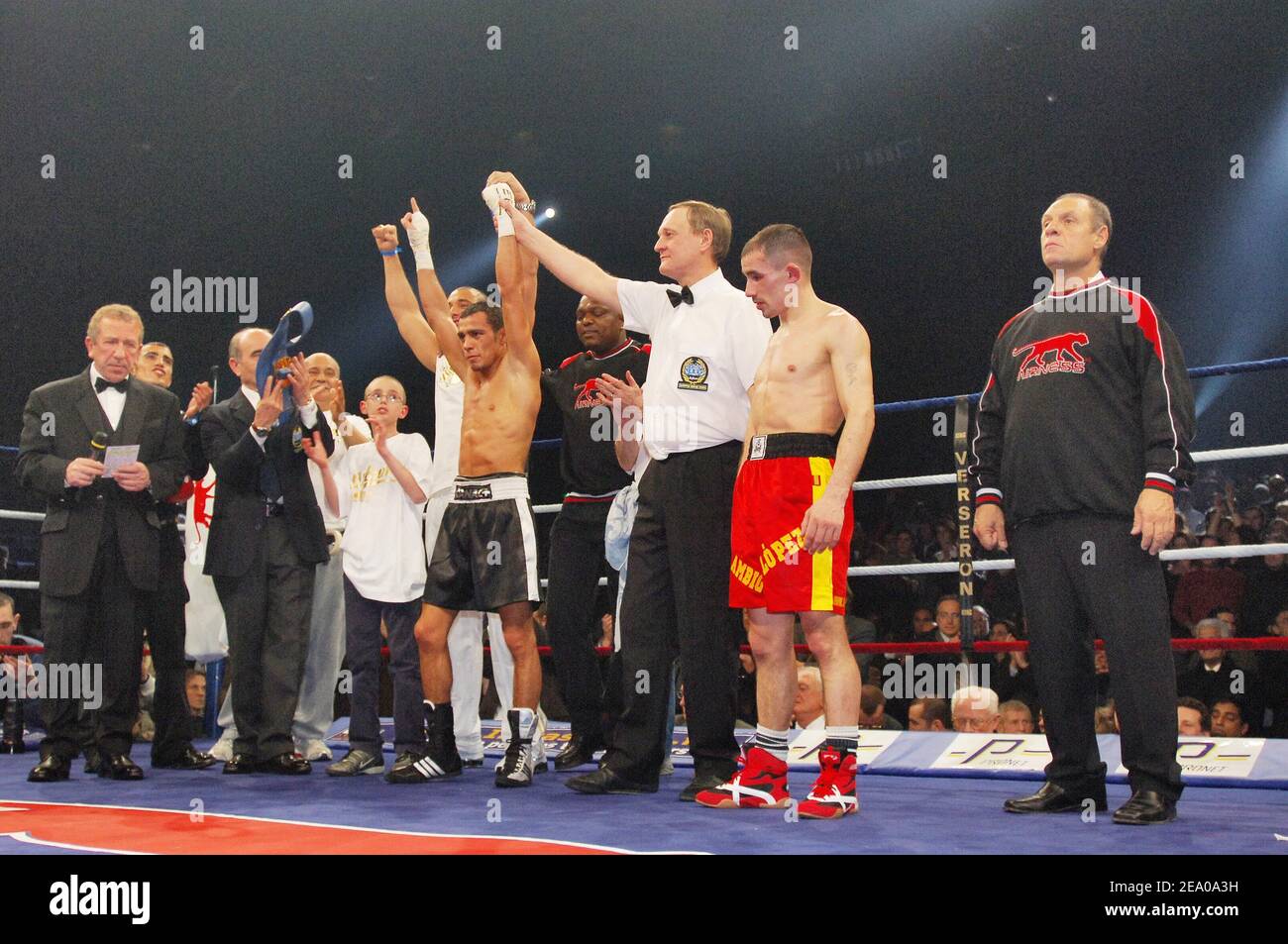 French boxer Brahim Asloum wins the European Flyweight Championship ...
