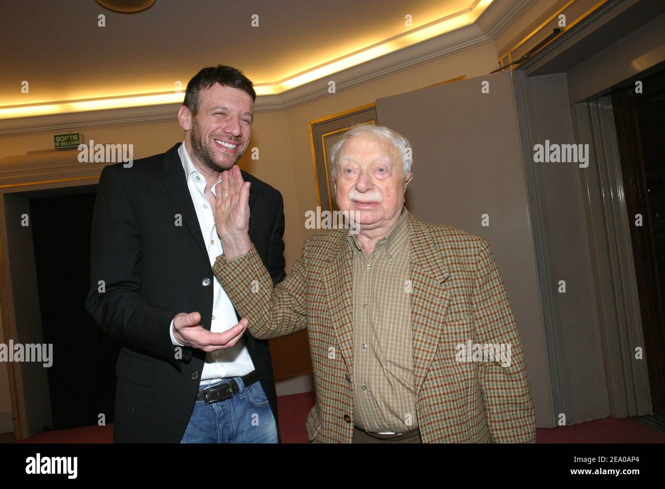 Comedie des champs elysees hi-res stock photography and images - Alamy