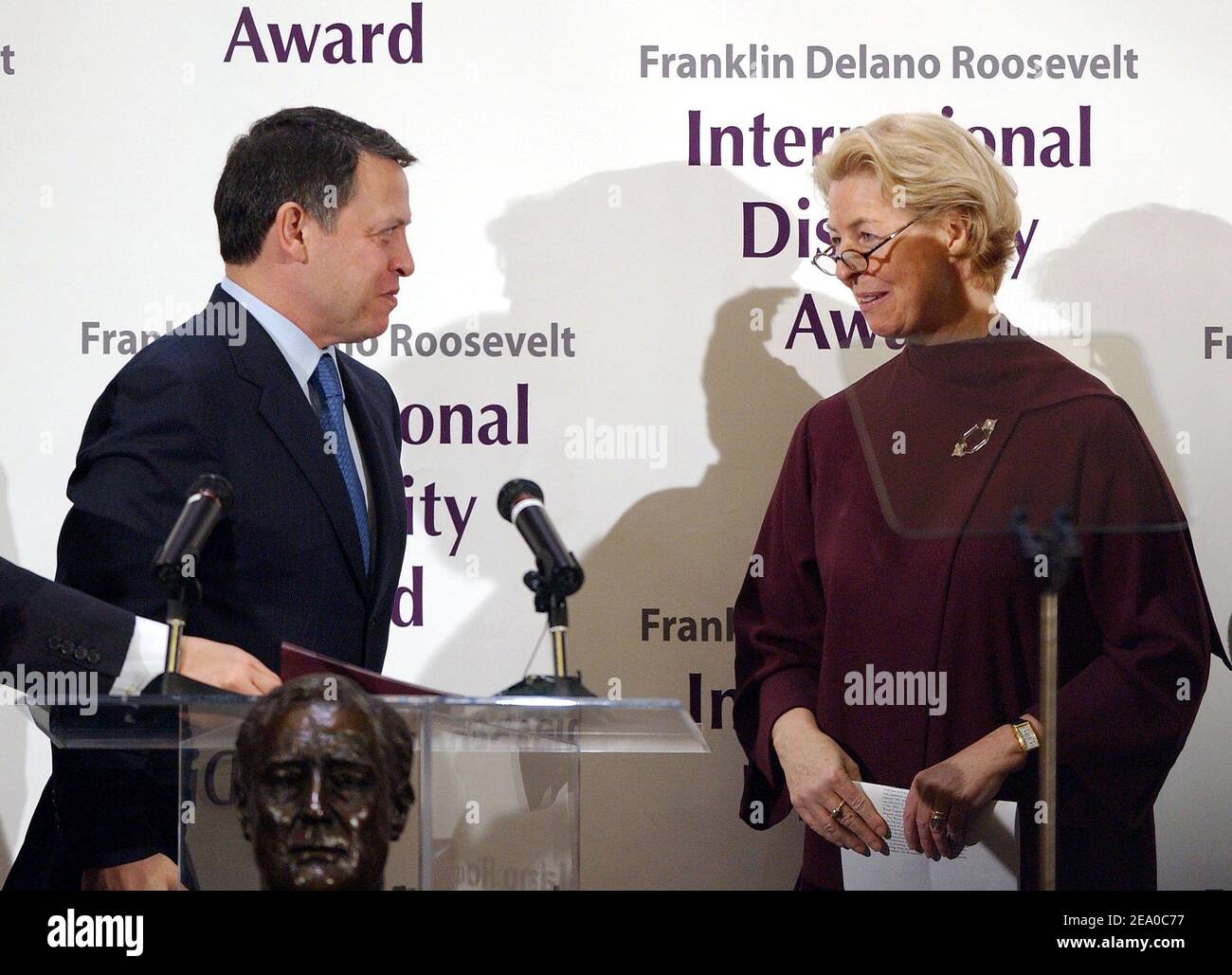 Eleanor roosevelt united nations hi-res stock photography and images ...