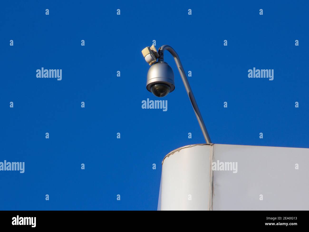 Circuit surveillance camera technology hi-res stock photography and ...